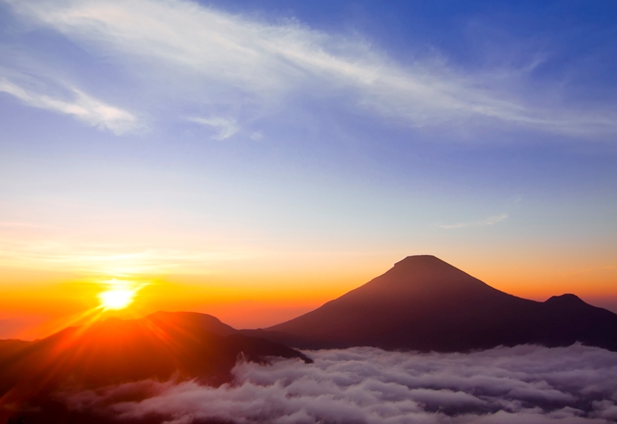 Goindonet.com Engages You to See the Mesmerizing Sikunir Sunrise - Go ...